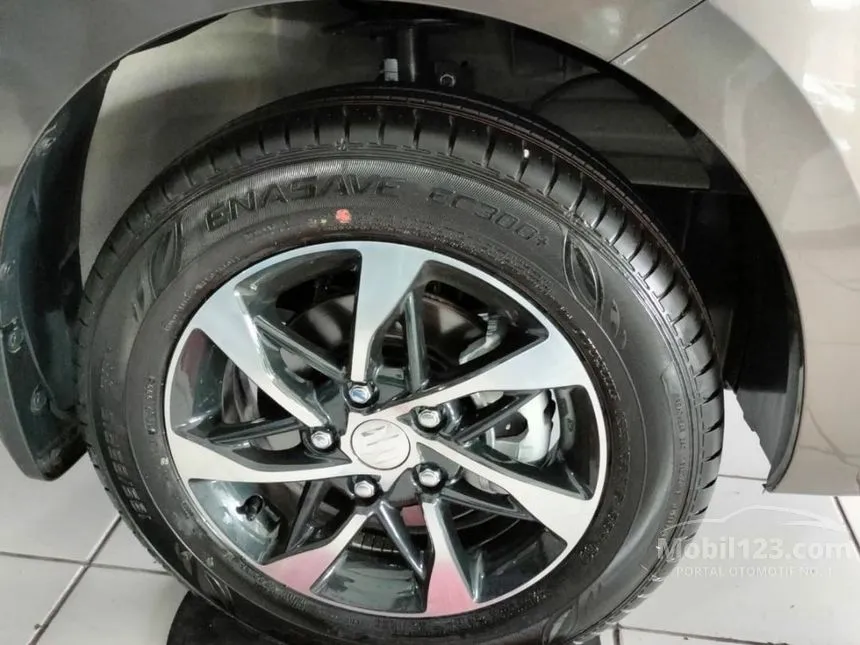 Jual Mobil Suzuki Ertiga 2022 GX 1.5 di Banten Manual MPV Abu-abu Rp ...