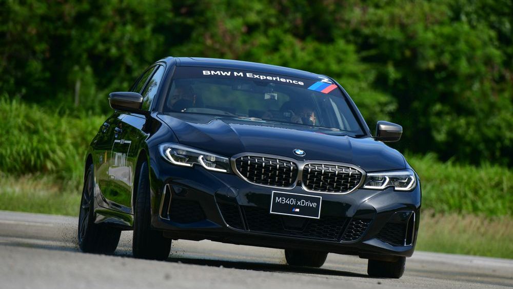 M340i xDrive น้องเล็กตระกูล M ที่สุดแห่งความเร้าใจ - รีวิวรถยนต์