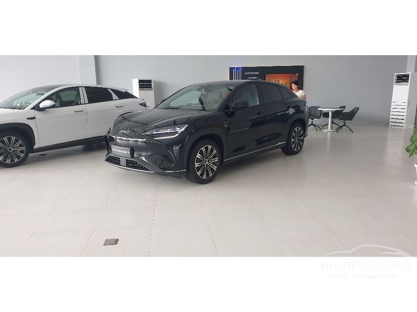 Jual Mobil BYD Sealion 7 2025 Premium di Jawa Barat Automatic SUV Hitam ...