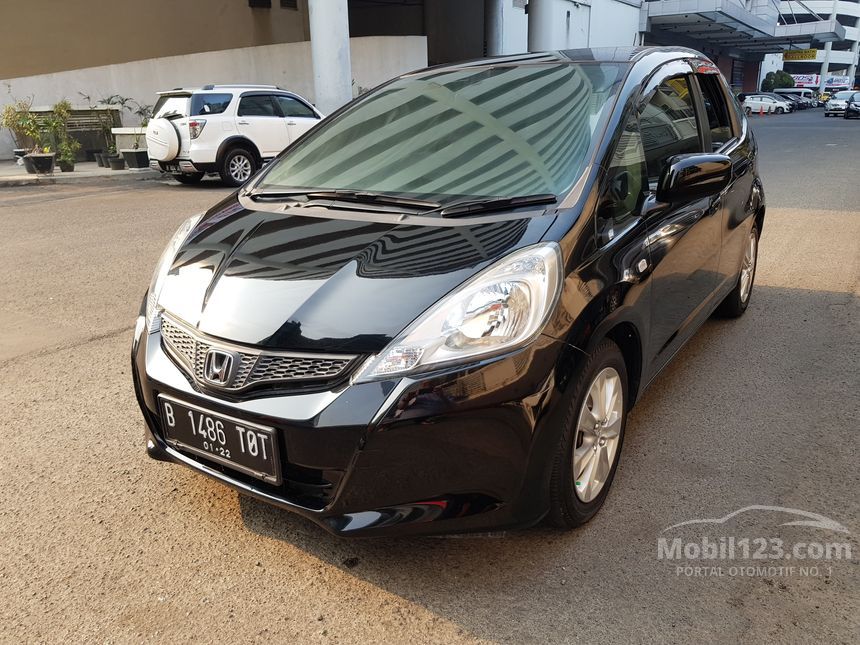 Jual Mobil Honda Jazz 2011 S 1.5 di DKI Jakarta Automatic Hatchback ...