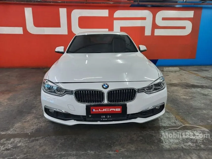 Jual Mobil BMW 320i 2018 Luxury 2.0 di DKI Jakarta Automatic Sedan Putih Rp 530.600.000 ...