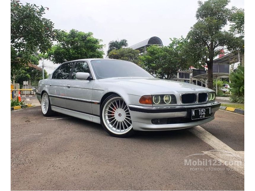 Jual Mobil BMW 735i 1997 E38 3.5 di DKI Jakarta Automatic Sedan Silver ...