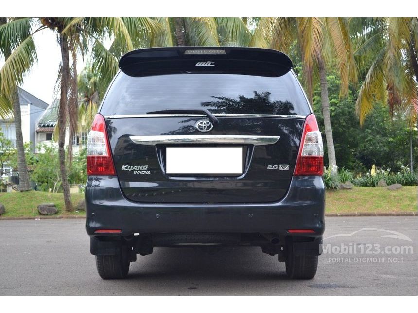 Jual Mobil Toyota Kijang Innova 2011 V 2.0 di DKI Jakarta Manual MPV ...