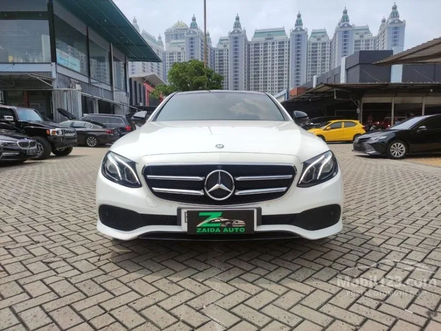 Jual Mobil Mercedes-Benz E300 2016 Avantgarde 2.0 di DKI Jakarta Automatic Sedan Putih Rp 750. ...