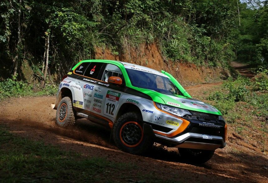 Mitsubishi Outlander PHEV Completes Asian Cross Country Rally - With ...