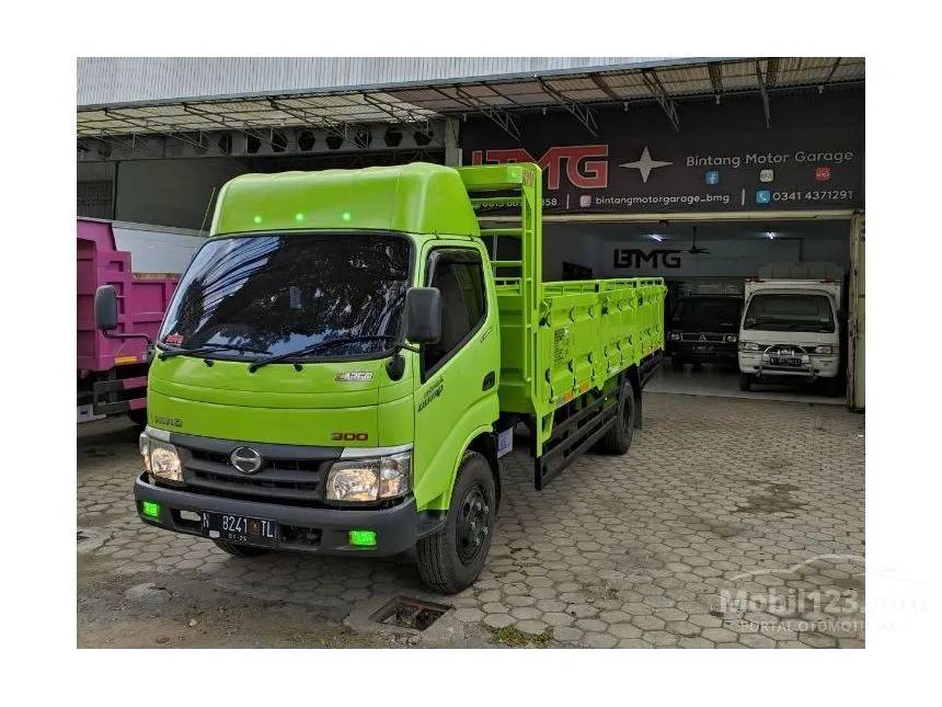 Jual Mobil Hino Dutro 2019 Truck 4.0 di Jawa Timur Manual Trucks Hijau ...