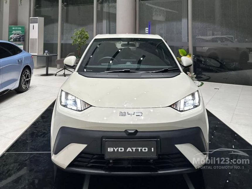 Jual Mobil BYD Atto 1 2025 Standard Range Dynamic di Banten Automatic ...