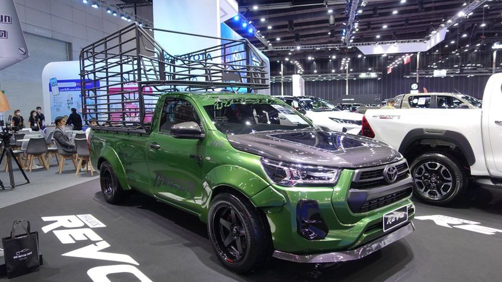 Toyota Hilux REVO Standard Cab ขวัญใจสายแบก - ข่าวในวงการรถยนต์