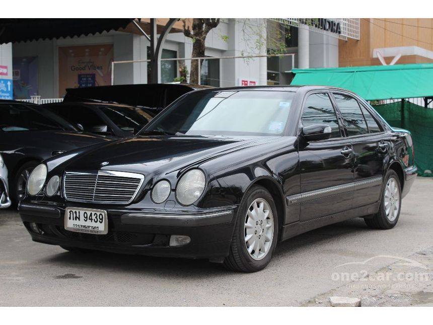 2000 Mercedes-Benz E240 2.4 W210 (ปี 95-03) Elegance Sedan มือสอง One2car