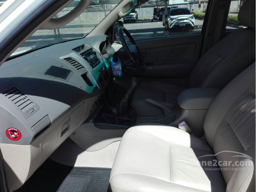 Toyota Hilux Vigo 2010 G 3.0 in กรุงเทพและปริมณฑล Manual Pickup สีขาว ...