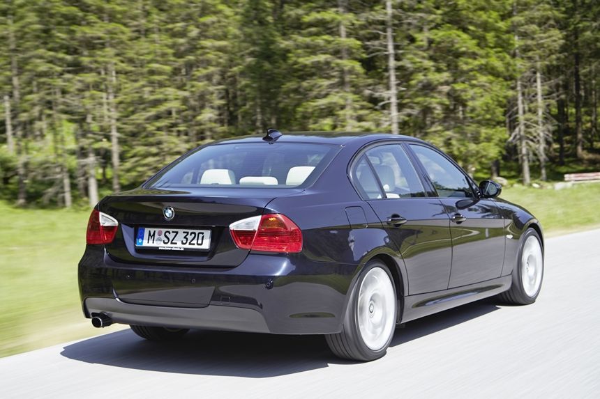 GALLERY: See The BMW 3 Series Evolve Over Six Generations, From 1975 to ...