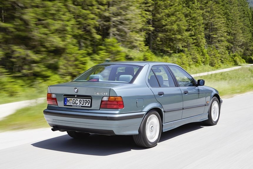 GALLERY: See The BMW 3 Series Evolve Over Six Generations, From 1975 to ...