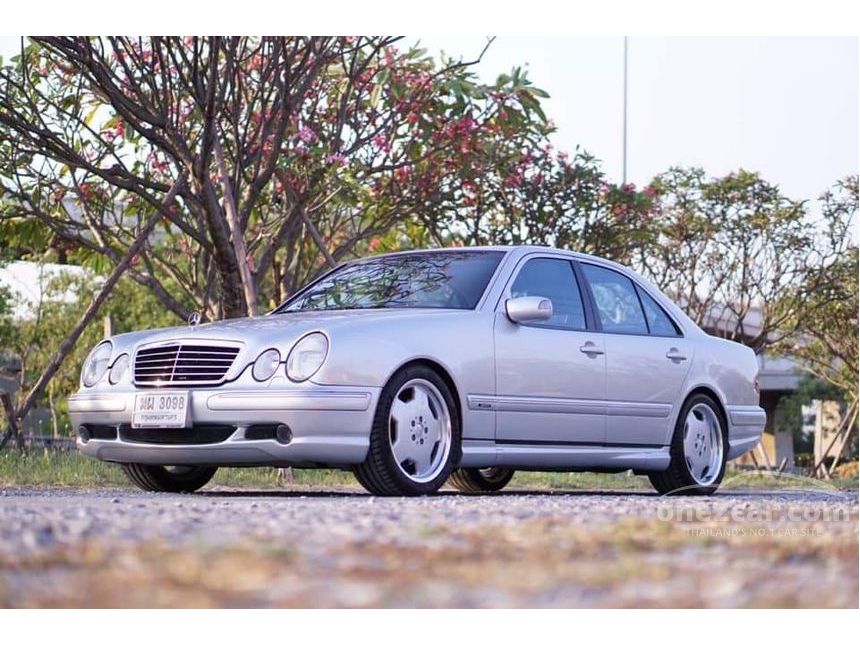 2001 Mercedes-Benz E55 AMG 5.4 W210 (ปี 95-03) V8 Sedan AT for sale on ...