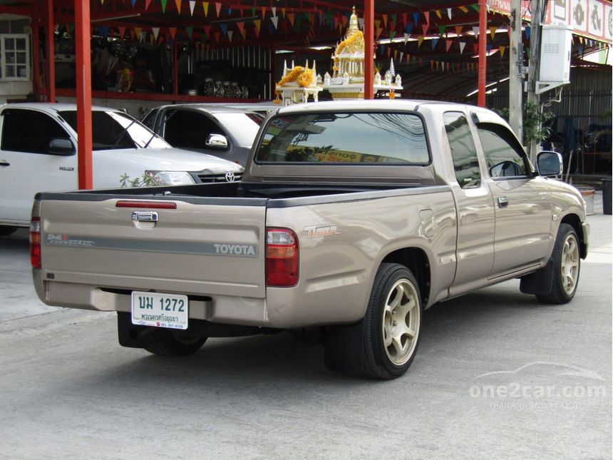 2004 Toyota Hilux Tiger 2.5 EXTRACAB E Pickup MT for sale on One2car