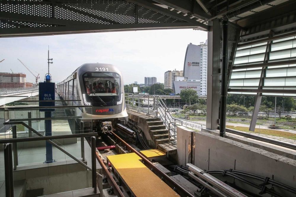 LRT3 Shah Alam Line Guide: Map, Parking Lots, Fares, and Interchange ...