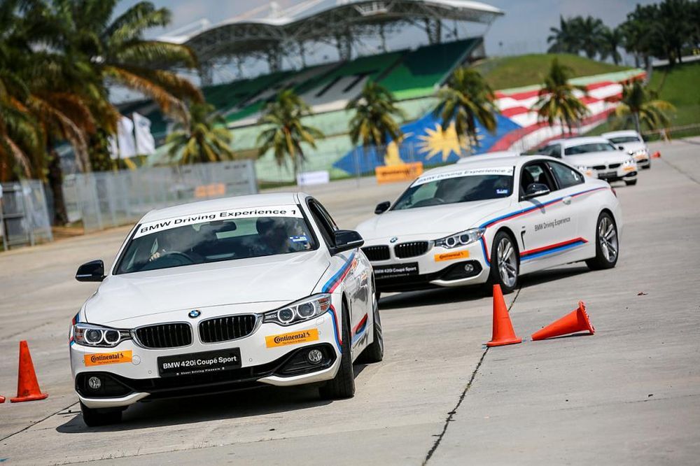 BMW Driver Training 2017 - Back To Basics - Auto News | Carlist.my