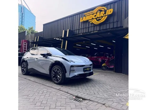 Jual Mobil Bekas Zeekr di Indonesia Harga Kredit Murah | Mobil123