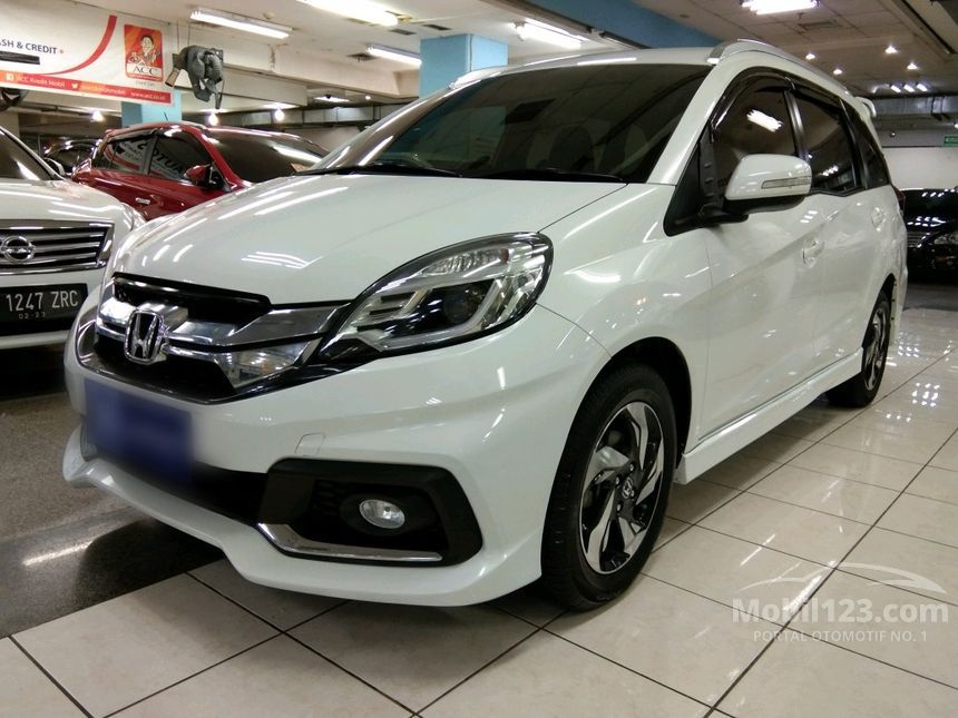 Jual Mobil Honda Mobilio 2015 RS 1.5 di DKI Jakarta Automatic MPV Putih ...