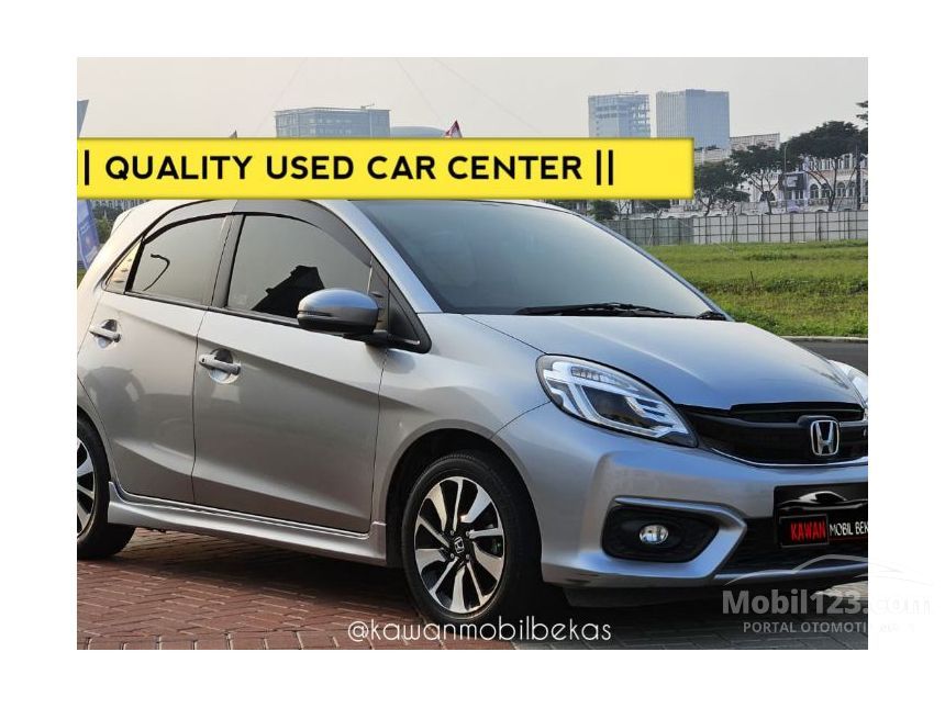 Jual Mobil Honda Brio 2018 RS 1.2 di Banten Automatic Hatchback Silver ...