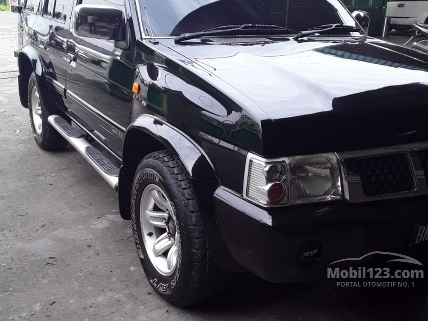 Jual Mobil Nissan Terrano 2006 Spirit S3 2.4 di Sumatera Utara Manual SUV Hitam Rp 90.000.000 ...