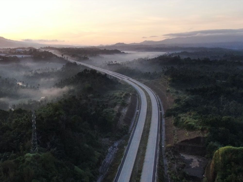 Tol Pertama di Sulawesi Utara Siap Beroperasi, Ini Penampakannya - Berita Otomotif | Mobil123