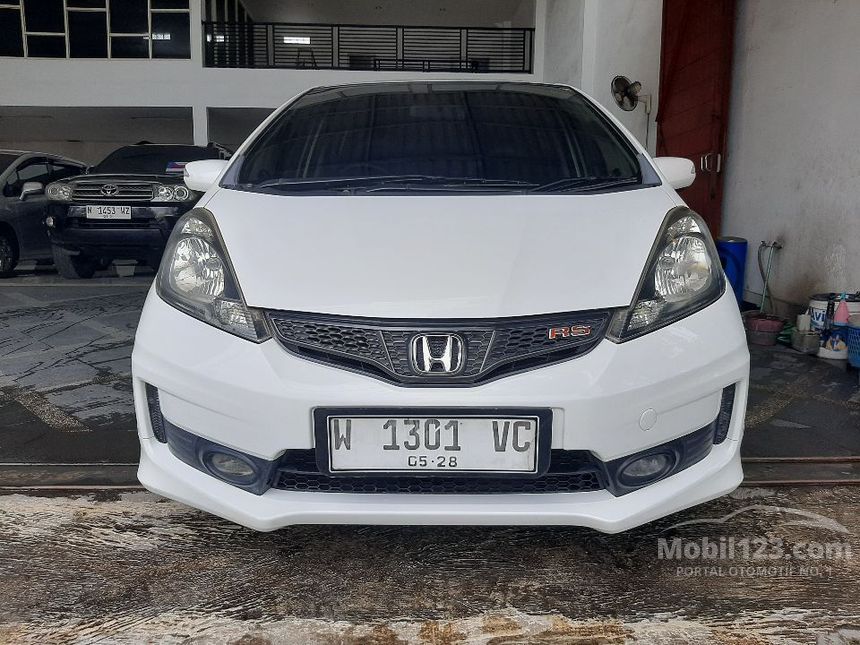 Jual Mobil Honda Jazz 2013 RS 1.5 di Jawa Timur Automatic Hatchback Putih Rp 160.000.000 ...