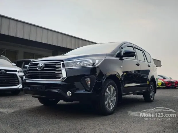 Toyota Kijang Innova G Baru 2023 di Indonesia DP Rendah, Harga Murah ...