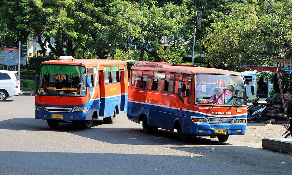 Sejarah Metro Mini, Penguasa Jalanan Jakarta yang Kini Semakin Punah ...