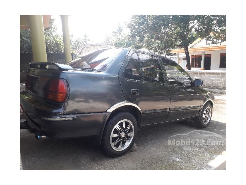 Jual Mobil Suzuki Esteem 1992 1.3 di Jawa Timur Manual Sedan Abu-abu Rp ...