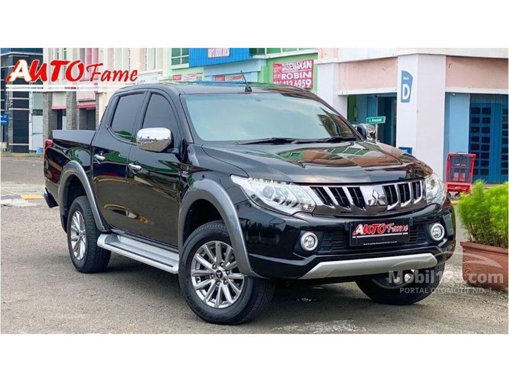 Tips Pilih Double Cabin Bekas Terbaik - Mobil Bekas | Mobil123