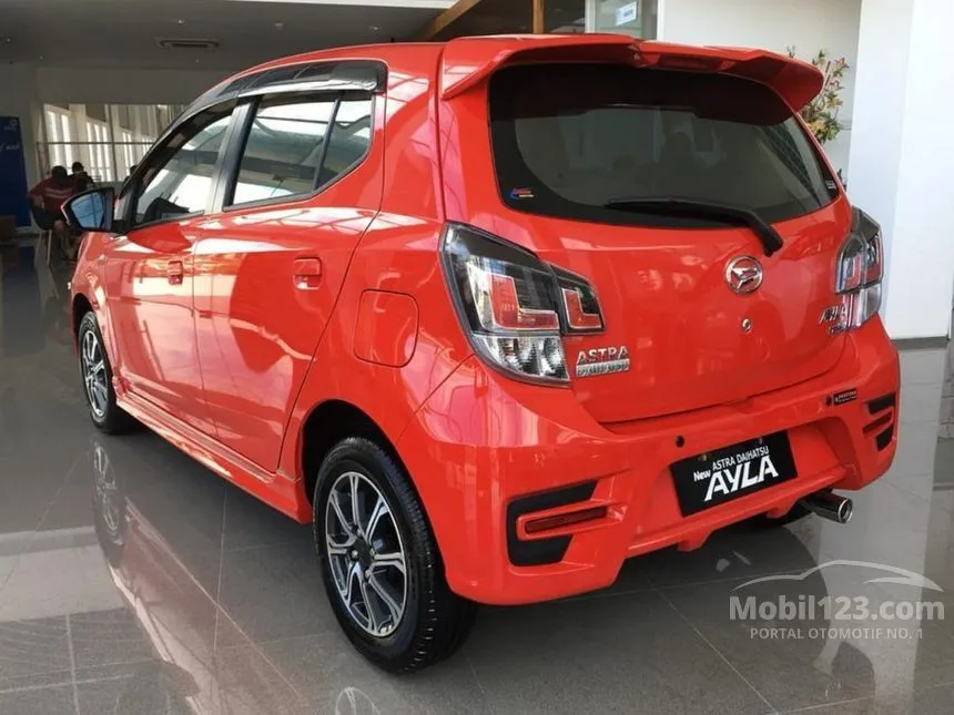 Jual Mobil Daihatsu Ayla 2022 R 1.2 di Banten Automatic Hatchback Merah ...