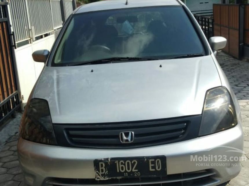 Jual Mobil Honda Stream 2002 1.7 1.7 di Yogyakarta Automatic MPV Silver ...