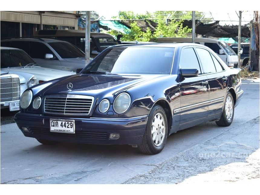 Mercedes-Benz E230 1997 Elegance 2.3 in กรุงเทพและปริมณฑล Automatic ...