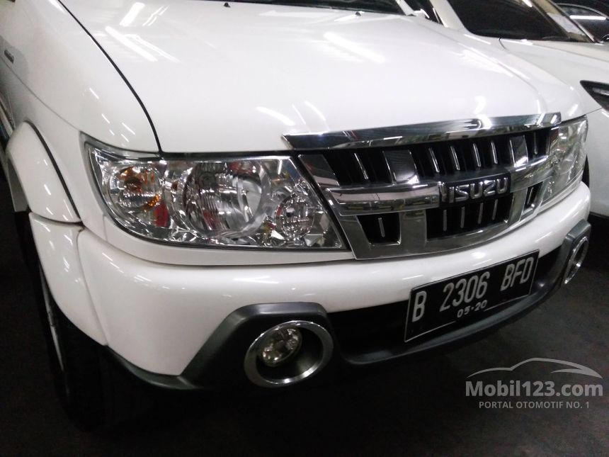 Jual Mobil Isuzu Panther 2015 GRAND TOURING 2.5 di DKI Jakarta Manual ...