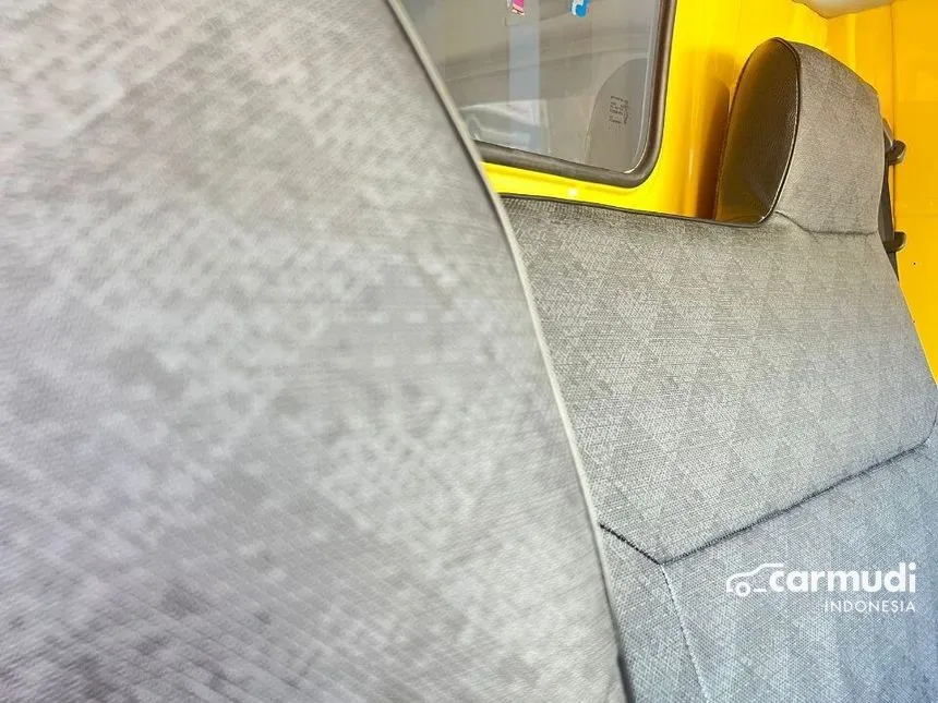 Mitsubishi Colt 2021 FE 74 L 3.9 in DKI Jakarta Manual Trucks Yellow ...