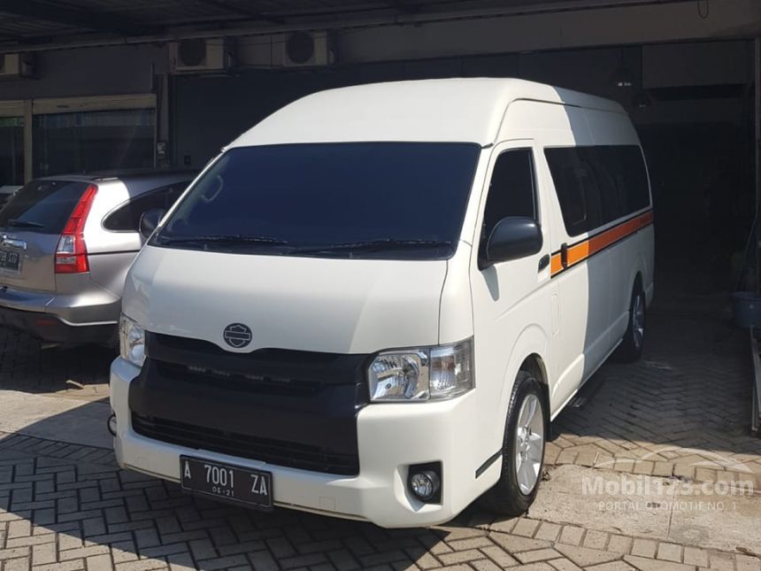 Jual Mobil Toyota Hiace 2016 High Grade Commuter 2.5 di DKI Jakarta ...