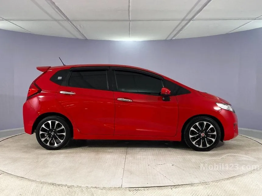 Jual Mobil Honda Jazz 2017 RS 1.5 di Jawa Barat Automatic Hatchback ...