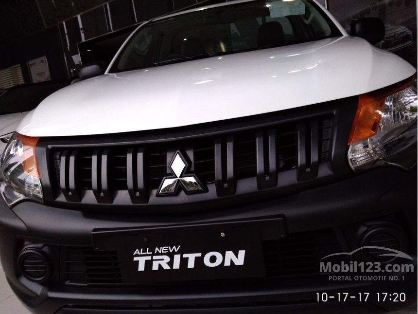 Jual Mobil Mitsubishi Strada Triton 2017 2.5 di DKI Jakarta Manual ...