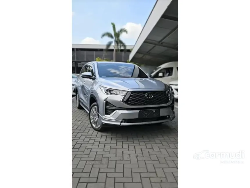 Toyota Kijang Innova Zenix 2023 Q HV TSS Modellista 2.0 in DKI Jakarta ...