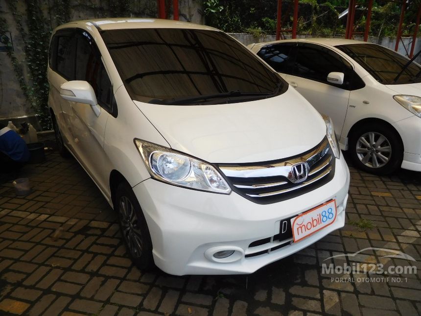 Jual Mobil Honda Freed 2013 E 1.5 di Jawa Barat Automatic MPV Putih Rp 200.000.000 - 5728319 ...