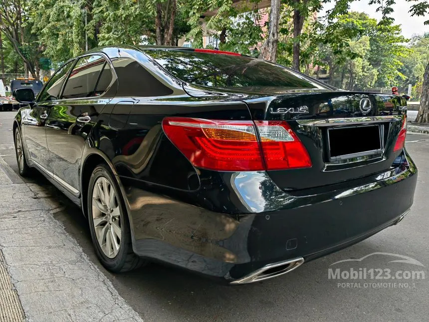 Jual Mobil Lexus LS460L 2012 4.6 di DKI Jakarta Automatic Sedan Hitam ...
