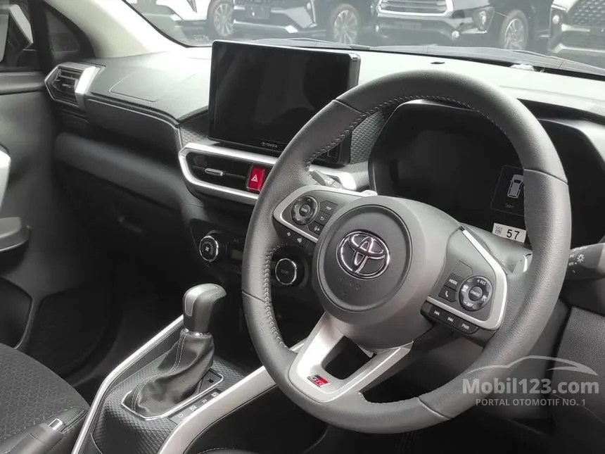 Jual Mobil Toyota Raize 2022 GR Sport 1.0 di Banten Automatic Wagon ...