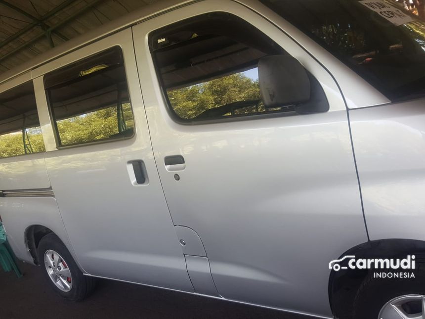 Jual Mobil Daihatsu Gran Max 2008 di Jawa Timur Manual MPV Minivans Abu ...