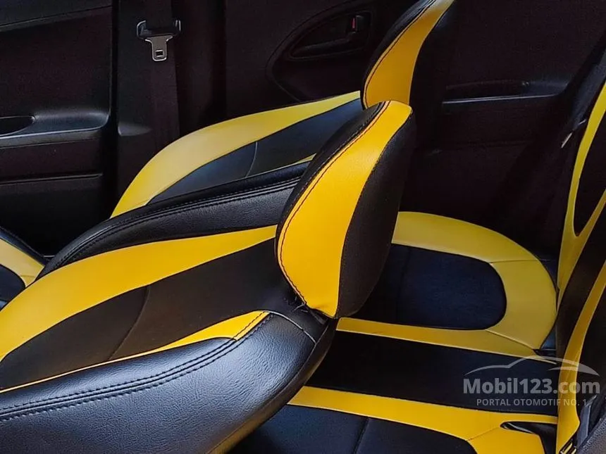 Jual Mobil KIA Morning 2014 LX 1.0 di Jawa Barat Manual Hatchback ...