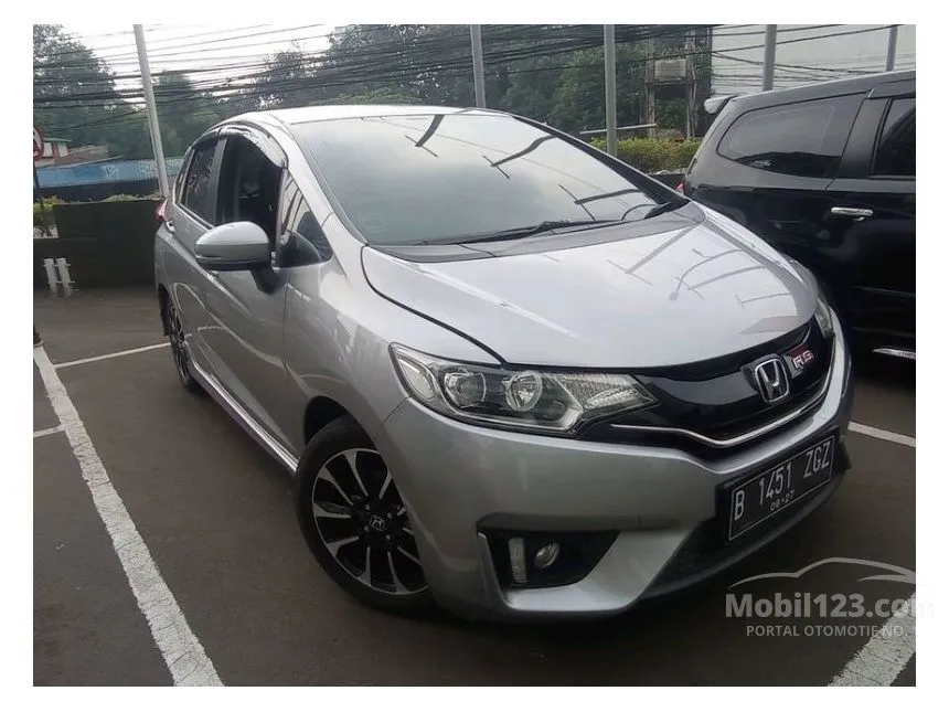 Jual Mobil Honda Jazz 2017 RS 1.5 di DKI Jakarta Automatic Hatchback Silver Rp 216.000.000 ...