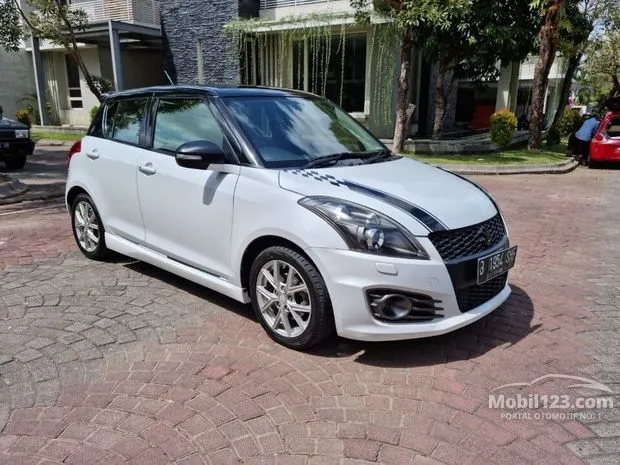 Jual Suzuki Swift Bekas di Indonesia Harga Murah, Kondisi Terbaik ...