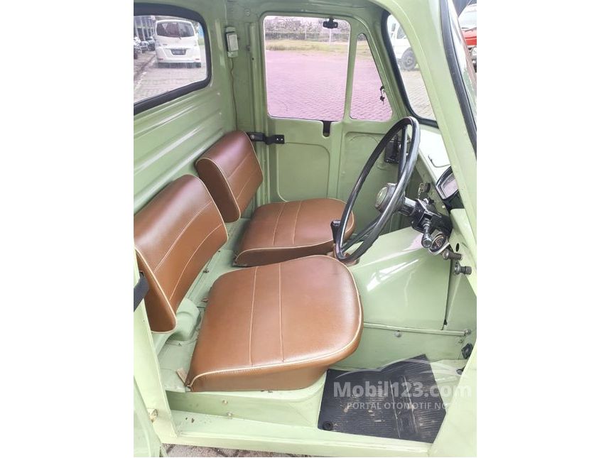 Jual Mobil Daihatsu Bemo 1967 0.3 di Jawa Timur Manual Pick Up Hijau Rp ...
