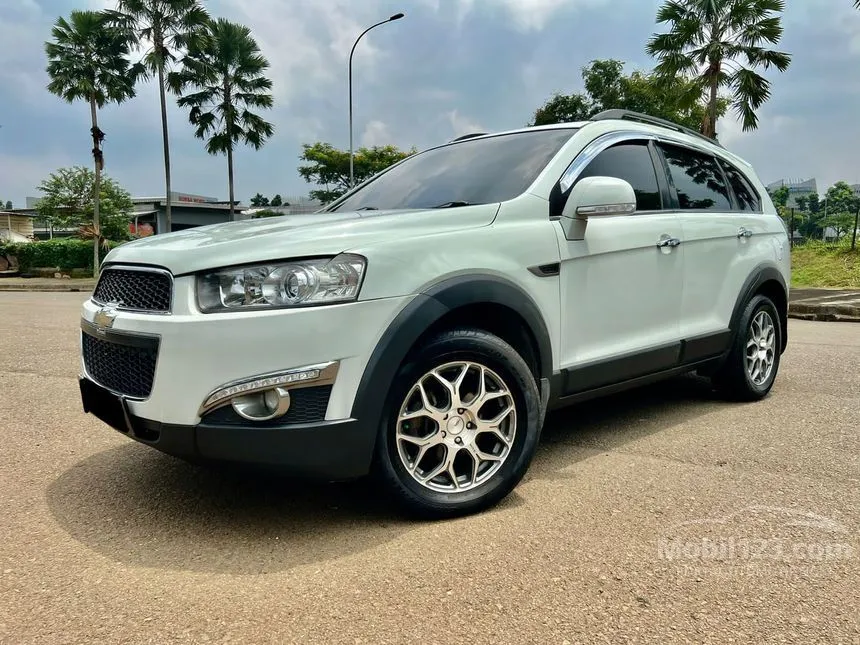 Jual Mobil Chevrolet Captiva 2011 Pearl White 2.0 di Jawa Barat ...