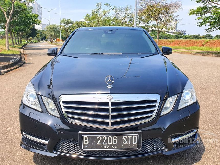 Jual Mobil Mercedes-Benz E250 2013 CGI Avantgarde 1.8 di DKI Jakarta Automatic Sedan Hitam Rp ...