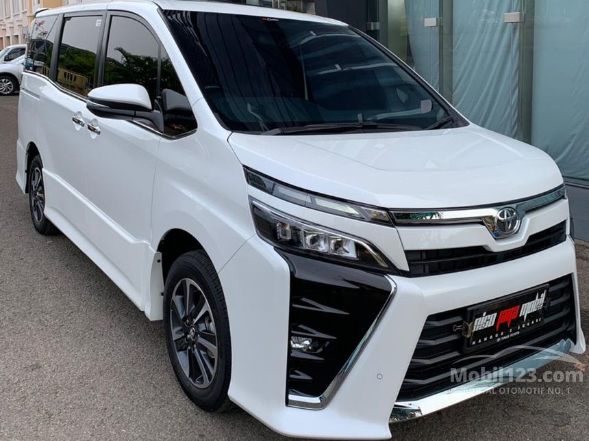 Jual Mobil Toyota Voxy 2018 R80 2.0 di DKI Jakarta Automatic Wagon ...